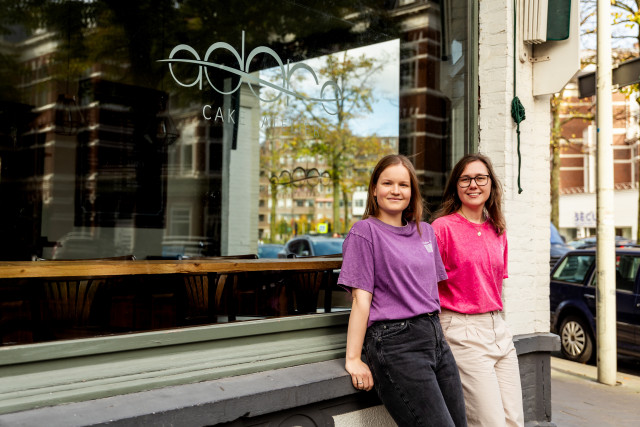 Adore Cake Atelier | CrowdAboutNow